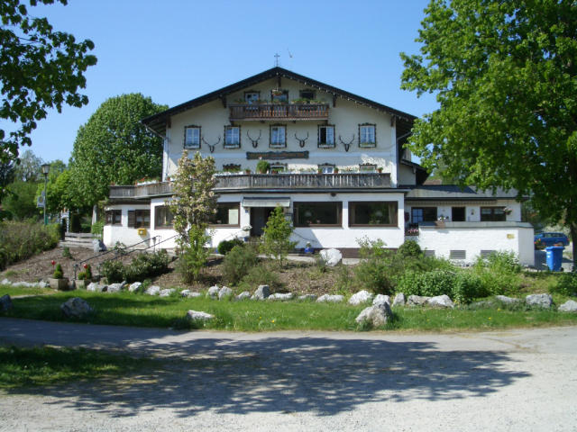 Gaststube - Gasthaus „Zum goldenen Tal“ - s' Wirtshaus in Naring